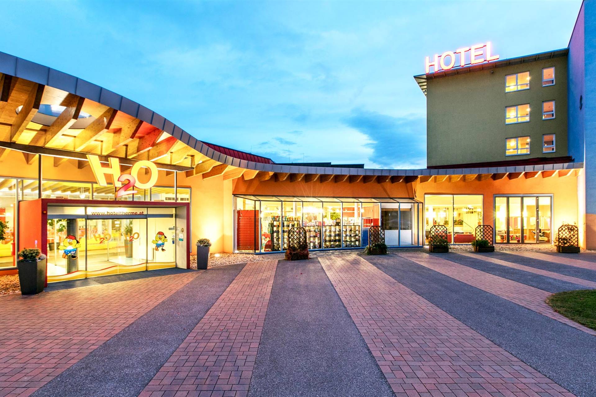 H2O Hotel Thermal Bath Resort in Styria